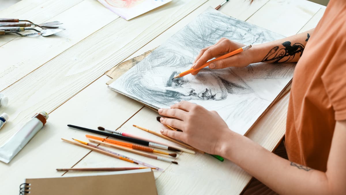 Create Beautiful Pencil Art with Simply Draw | Insiderbits