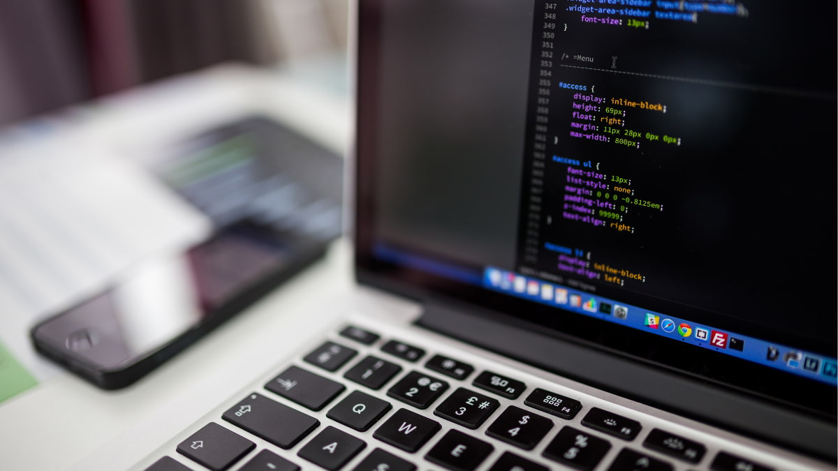Coding on the Go: Best Mobile Apps to Learn Programming in 2025