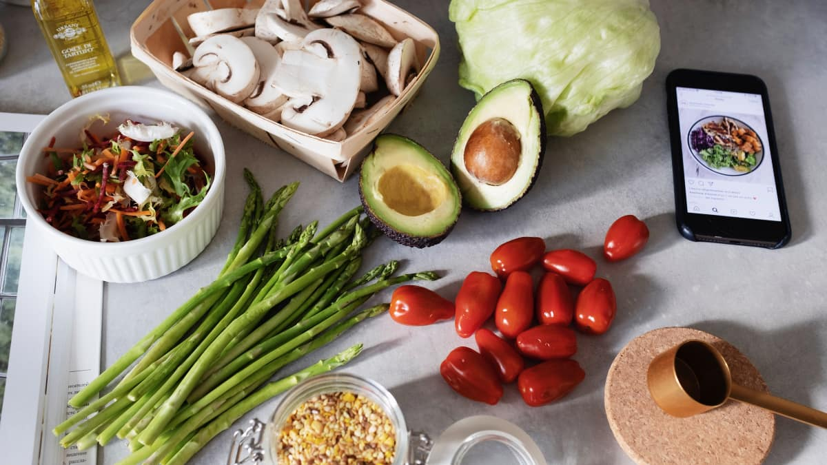 The Rise of Smart Food Scanners: Eating Healthier with AI in 2025