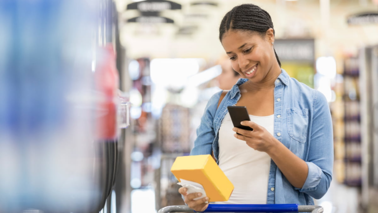 The Rise of Smart Food Scanners: Eating Healthier with AI in 2025