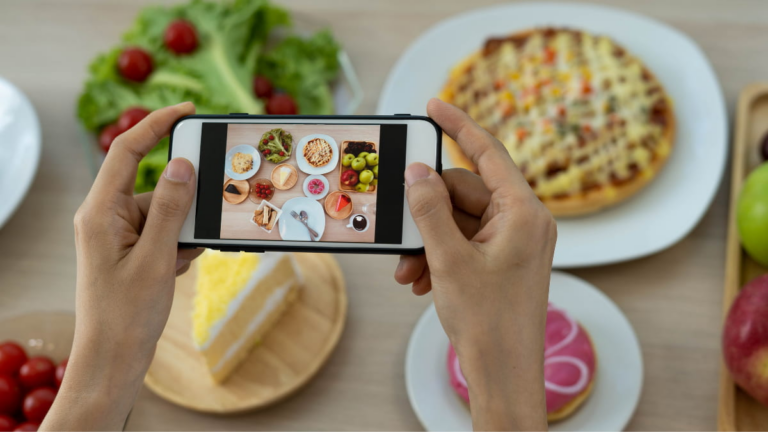 The Rise of Smart Food Scanners: Eating Healthier with AI in 2025