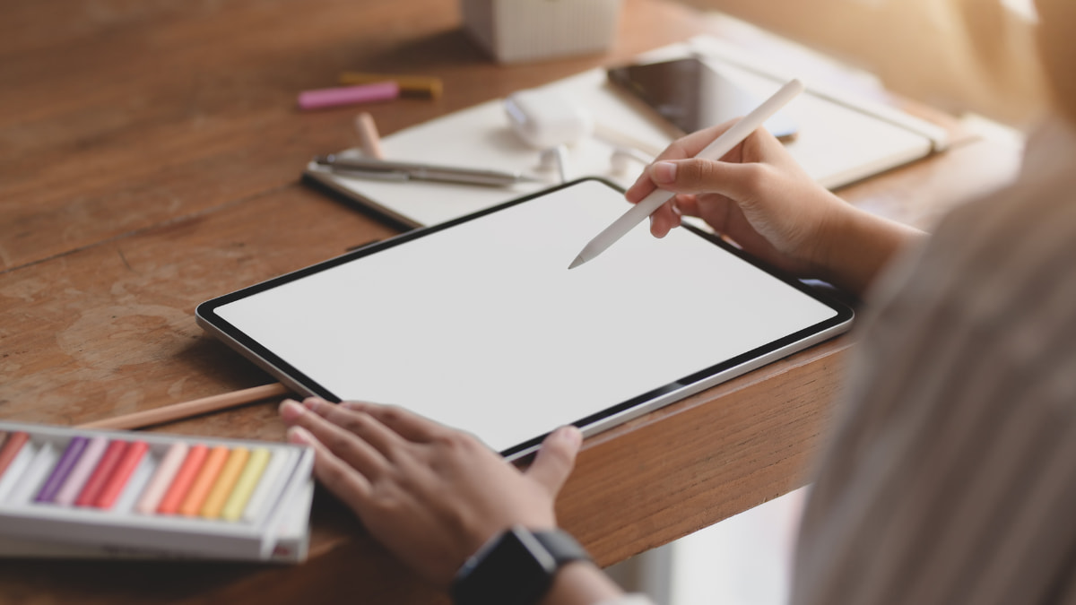 AI Art Critique: AI That Evaluates and Enhances Your Artwork