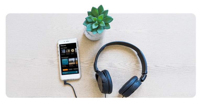Free Soundscape Apps That Simulate Coffee Shops & Rain